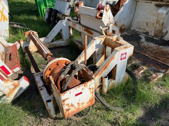 QDS Hydraulic Belt Winder Attachment Auction (0003-5055071) | Grays ...