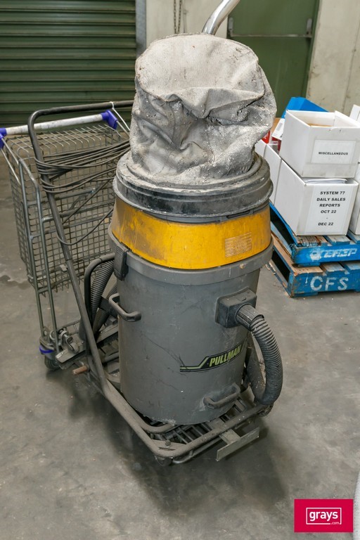 Pullman AS59 Industrial Vacuum Cleaner Auction (0088-5054998) | Grays ...