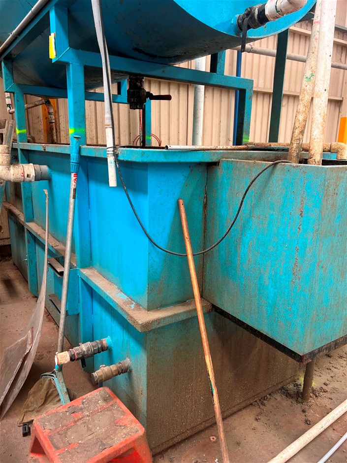 Water Triple Interceptor Vessel Auction (0104-3027853) | Grays Australia