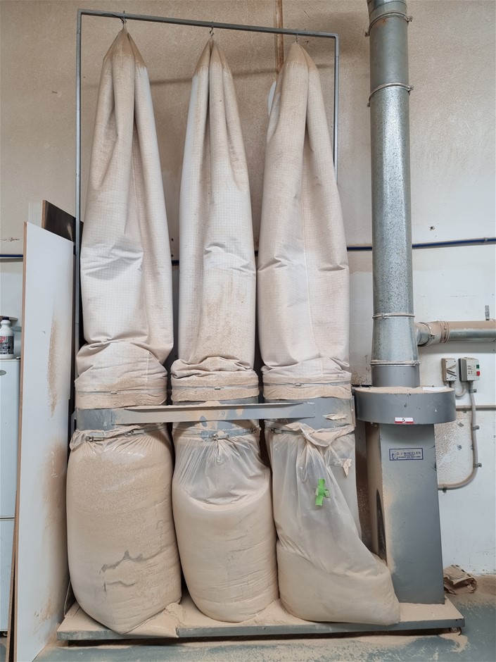 G.J. Wheeler Machinery Multibag Dust Extractor Auction (0005-7048918 ...
