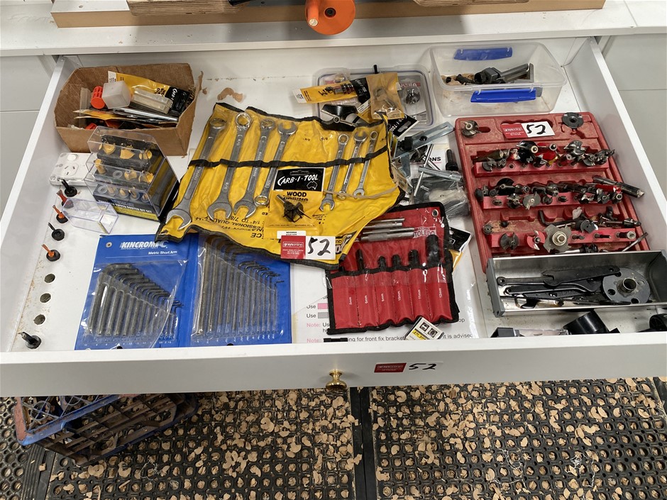 Quantity Of Assorted Router Bits Auction (0052-5055072) | Grays Australia