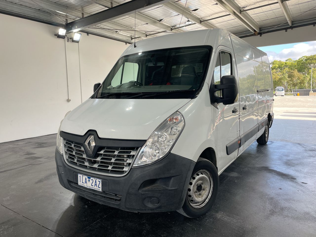 2017 Renault Master LWB Mid Roof Turbo Diesel Automatic Van Auction ...