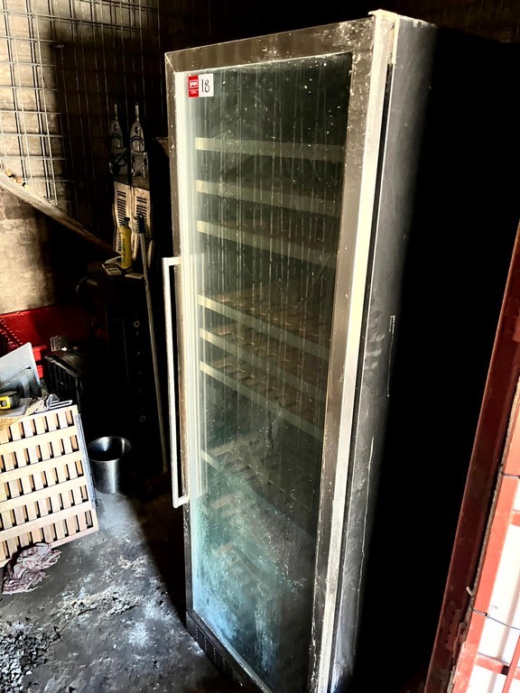 Vintec Display Winde Fridge Auction (0018-5055150) | Grays Australia