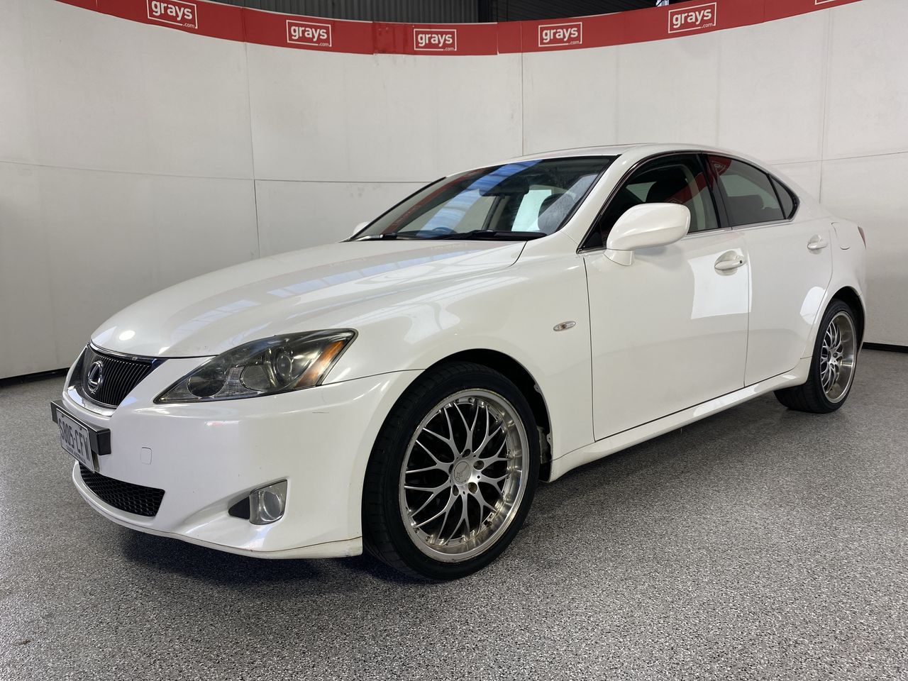 2005 Lexus IS250 Prestige Automatic Sedan Auction (0001-60043358 ...