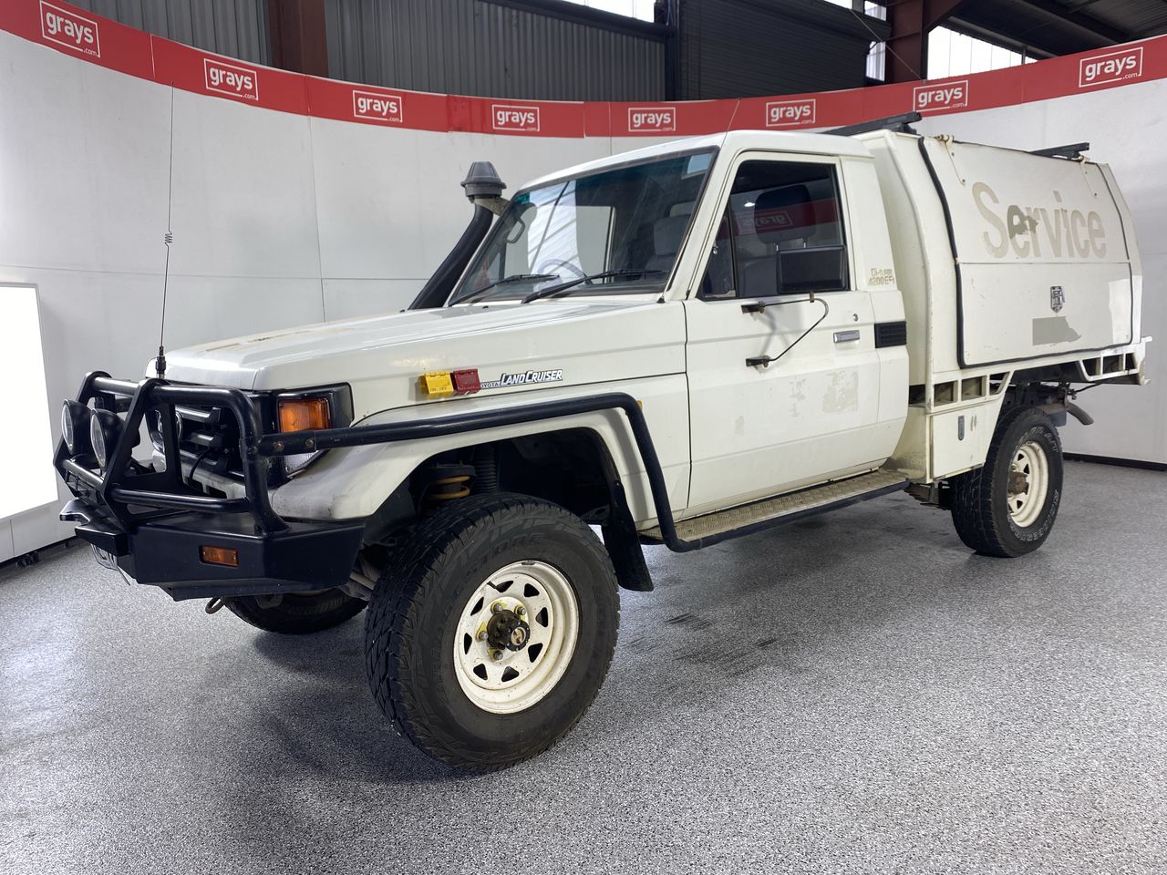 2001 Toyota Landcruiser HDJ79R Turbo Diesel Manual Cab Chassis Auction ...