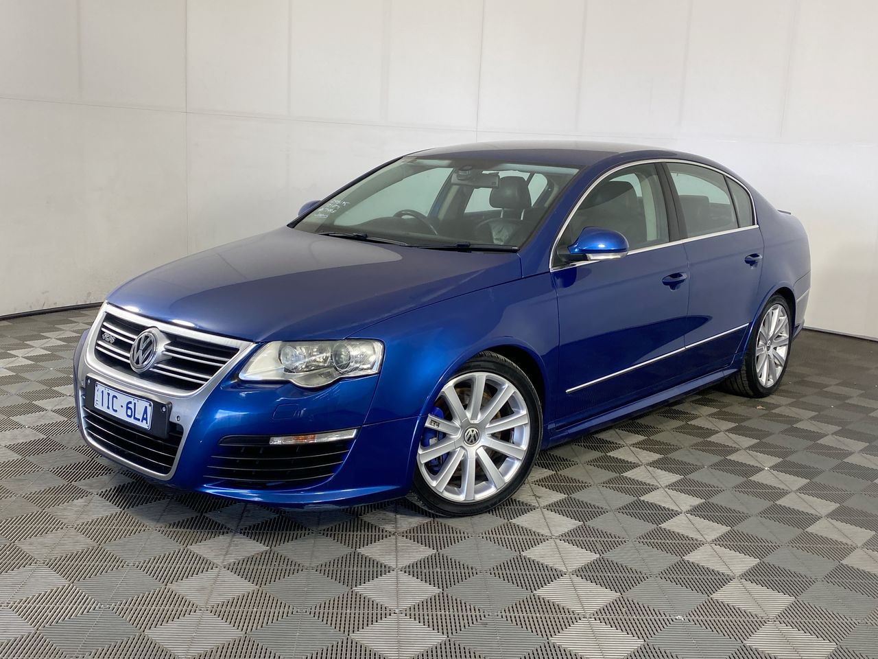 2009 Volkswagen Passat R36 3C Automatic Sedan Auction (0001-21018383 ...