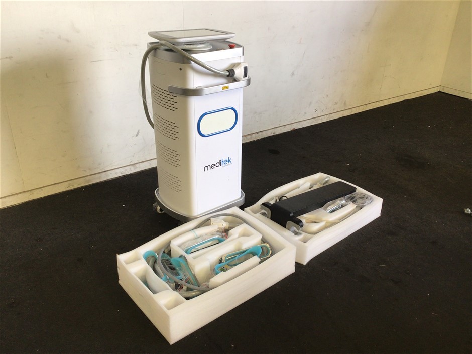 Meditek BioSculpt 4 Handle Cryolipolysis Fat Freezing Machine 360 ...