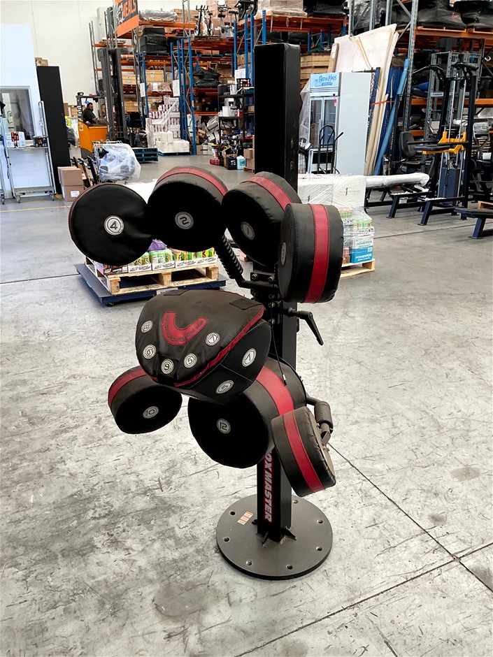 1x Star Trac Box Master Trainer Auction (0158-3028048) | Grays Australia