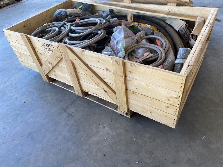 Crate Containing Assorted Industrial Hosing & Parts Auction (0201 ...