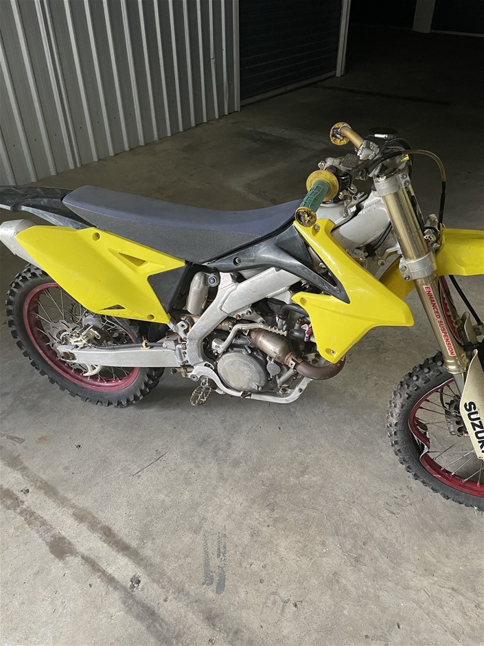 Suzuki RMZ 450 L2 Motor Bike Auction (0001-50707206) | Grays Australia