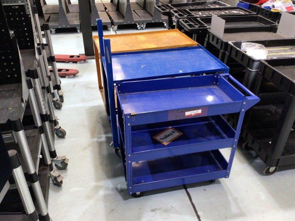 Qty 3 Various Metal Workshop Trolleys Auction (0067-7049539) | Grays ...