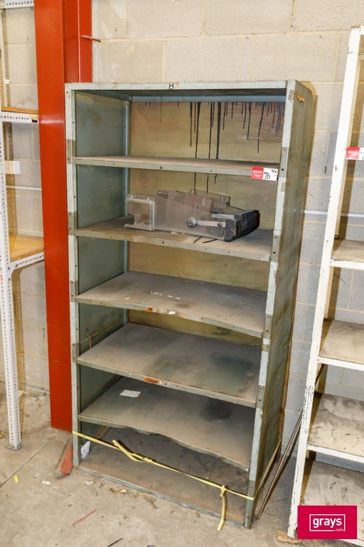 Qty 2 x Workshop Storage Shelf Unit Auction (0076-5055399) | Grays ...