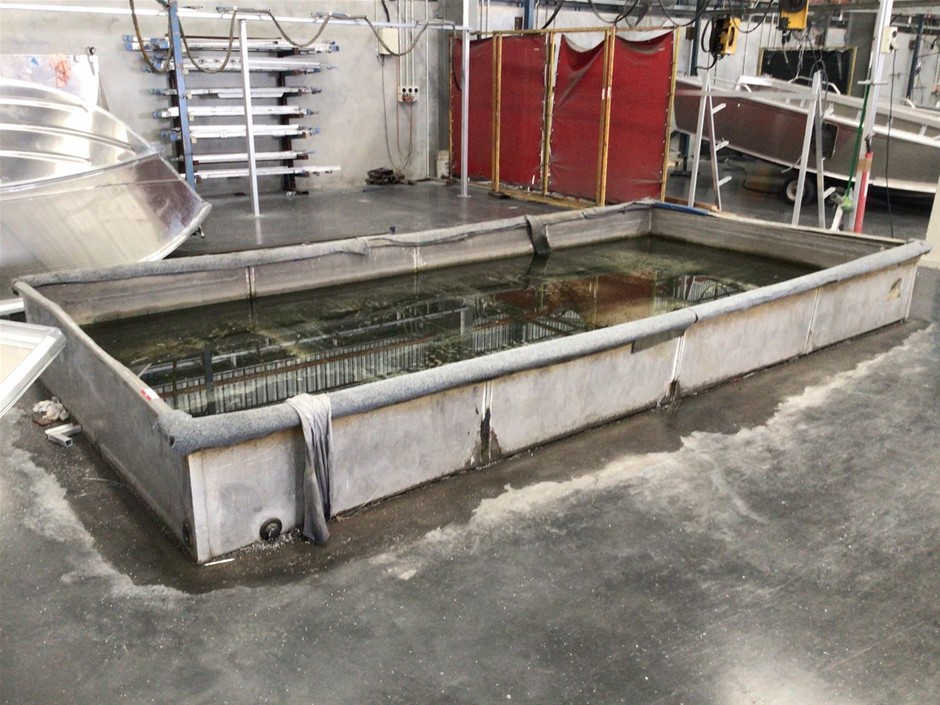 Fabricated Testing Tank Auction (0094-7049677) | Grays Australia