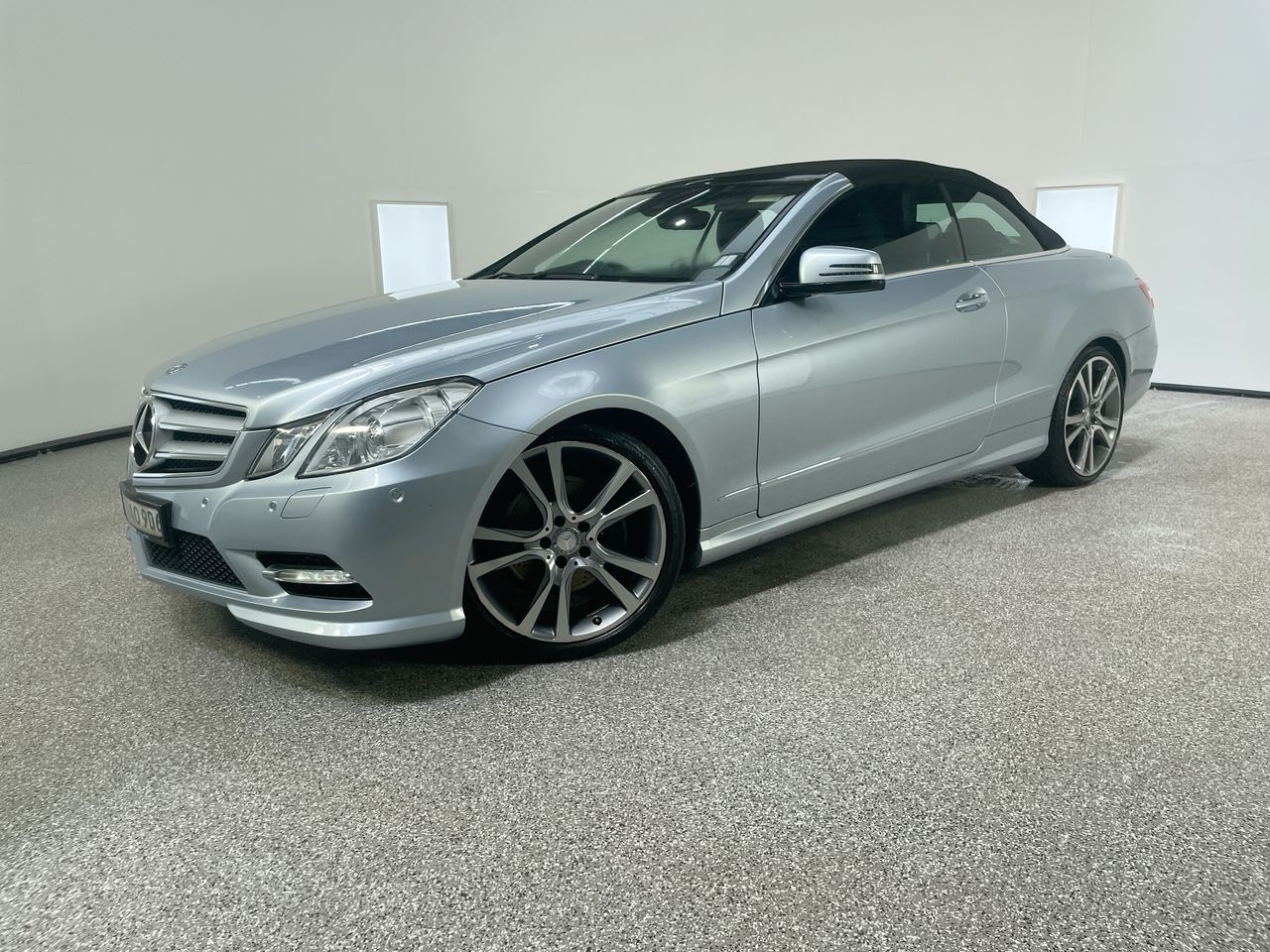 2012 Mercedes Benz E250 CGI BlueEFF. Avantgarde A207 Automatic ...