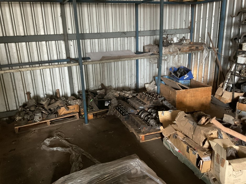 Large Assortment of Scrap Vehicle Components Auction (0213-9048438 ...