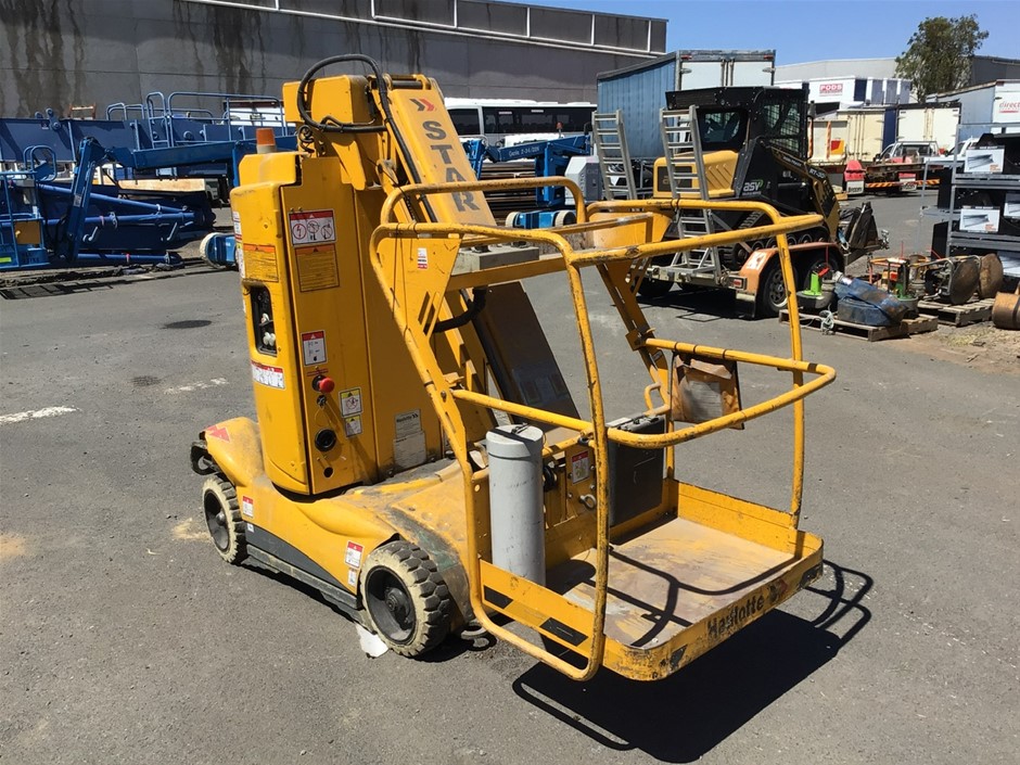200 Haulotte Star 10 Vertical Man Lift Auction (0003-3028266) | Grays ...