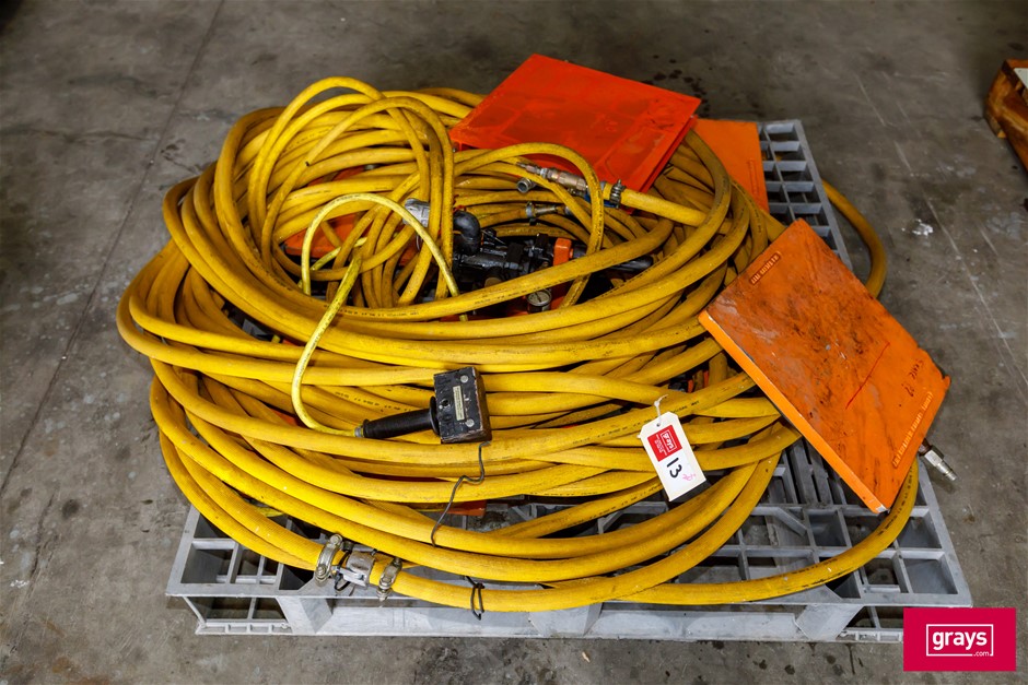 AERO CASTER K15 Pneumatic Skate System Auction (0013-5055291) | Grays ...