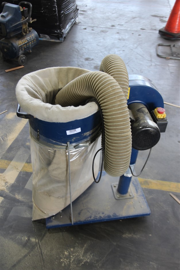 Carbatec DC-500HA Mobile Twin Bag Dust Extractor Auction (0009-5055723 ...