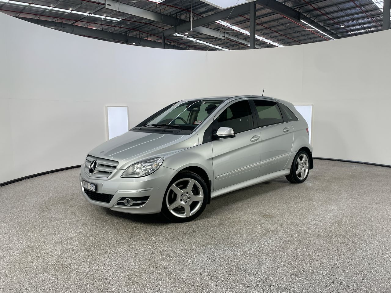 2010 Mercedes Benz B200 W245 CVT Hatchback Auction (0001-21021190 ...