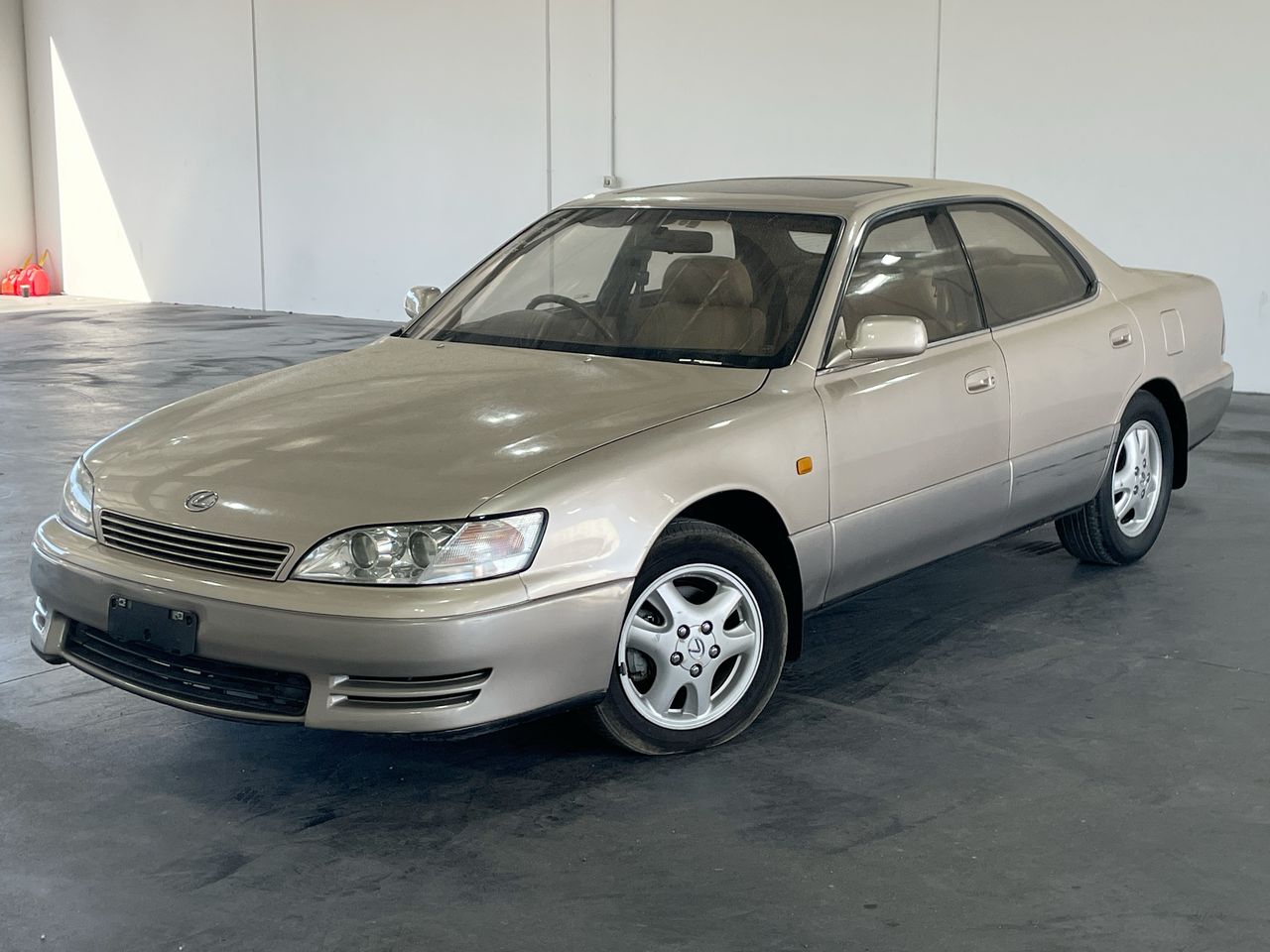 1992 Lexus ES ES300 Automatic Sedan Auction (0001-21022077) | Grays ...
