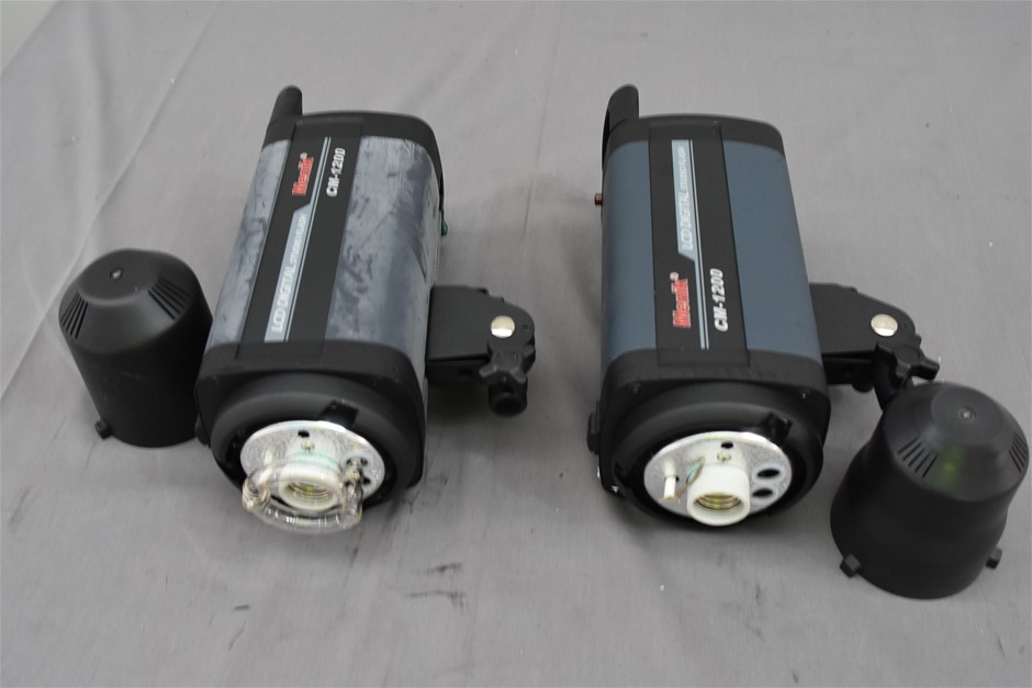 Qty 2 x Menik Menik CM-1200 LCD Digital Studio Flash Auction (0043 ...