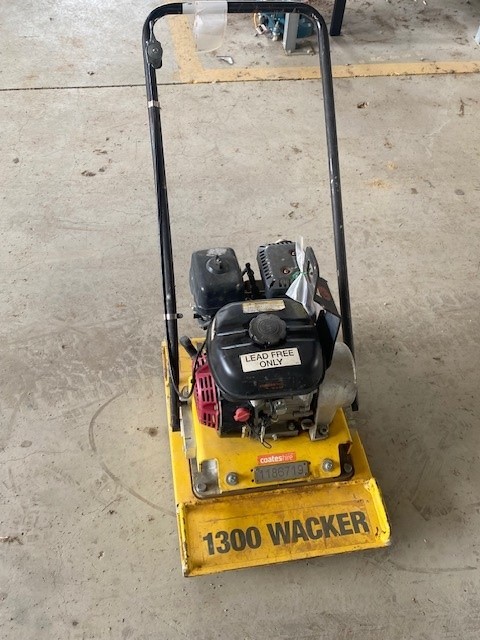 WACKER NEUSON VPH70 Plate Compactor Small Petrol Auction (0017-5055847 ...
