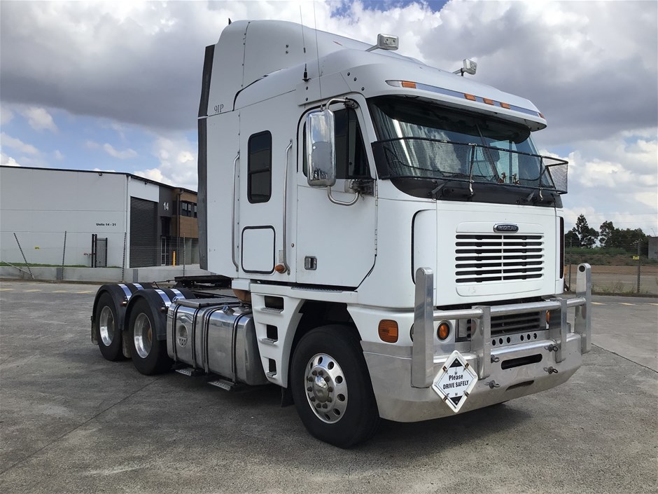 2006 Freightliner FLH 6 x 4 Prime Mover Truck Auction (0008-5056566 ...