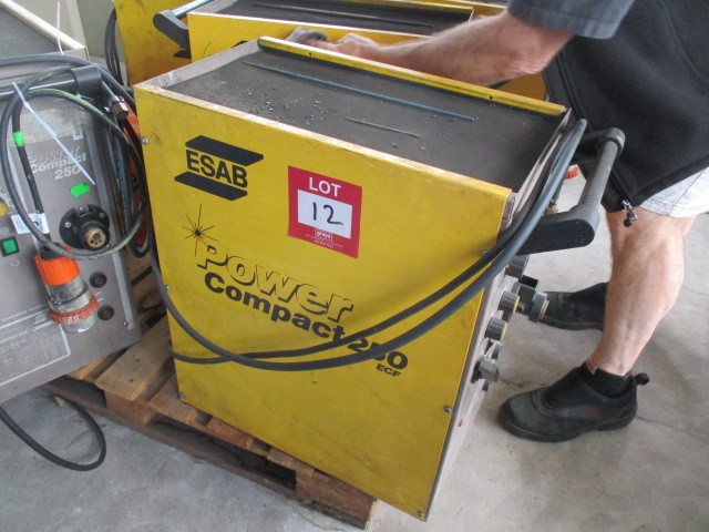 Esab Power Compact 250ECF Mig Welder Auction (0012-3028554) | Grays ...