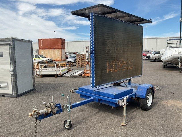 2018 ATM Variable Message Sign Trailer Auction (0002-9053820) | Grays ...