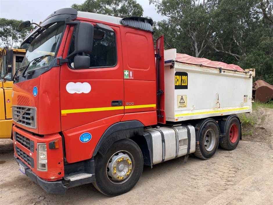 2004 Volvo FH12 6x4 Tipper Truck Auction (0052-5055991) | Grays Australia