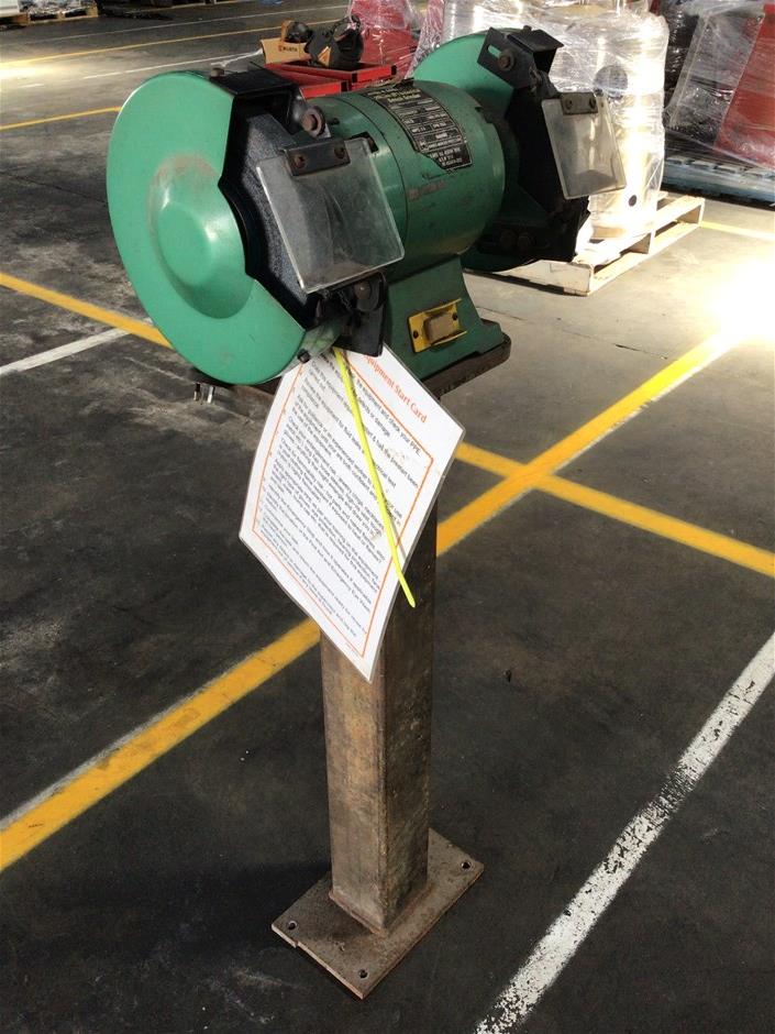 1 x ABBOTT & ASHBY 200mm Industrial Bench Grinder Auction (0035-7051509 ...