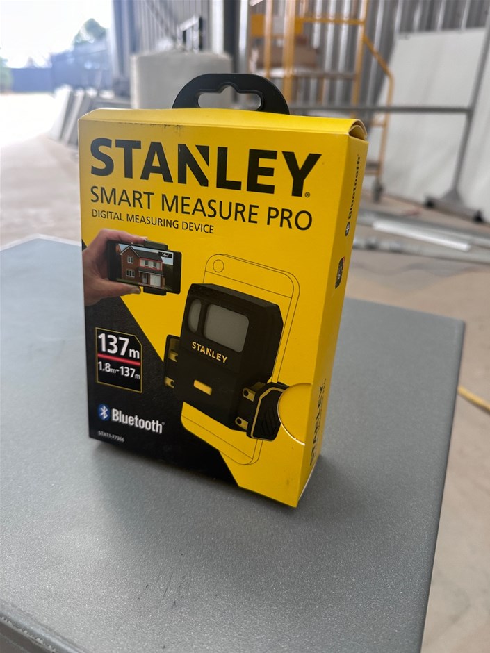 Quantity of Stanley Smart Measure Pro Auction (0007-3028748) | Grays ...