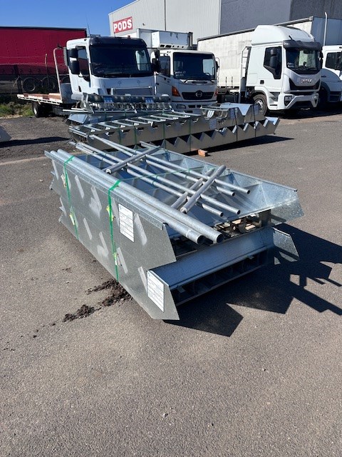 2 x Assorted Fast Tread Stair Frames Auction (0014-3028824) | Grays ...