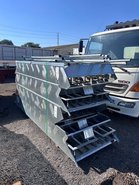 4 x Assorted Fast Tread Stair Frames Auction (0017-3028824) | Grays ...