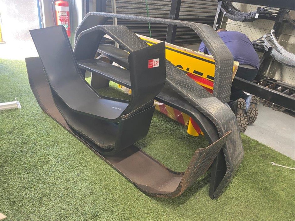 Qty of Assorted Steel Trailer Mud Guards Auction (0229-5056126) | Grays ...