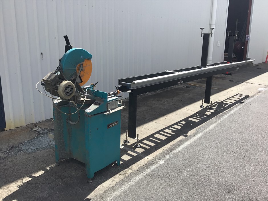 1 x LUNA MACHINERY KD 400.RS Mitre Saw Auction (0011-7053789) | Grays ...