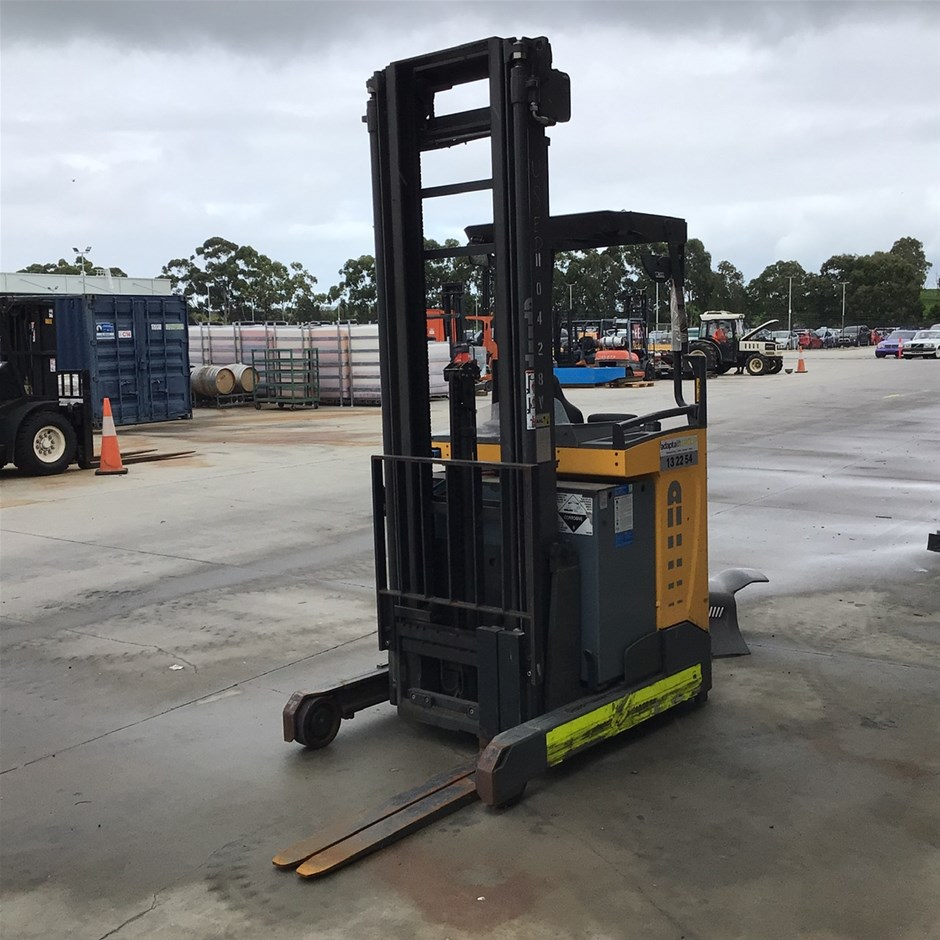 Atlet Tergo UND140DTFVRE675 Reach Forklift, Spare Parts Only Auction ...