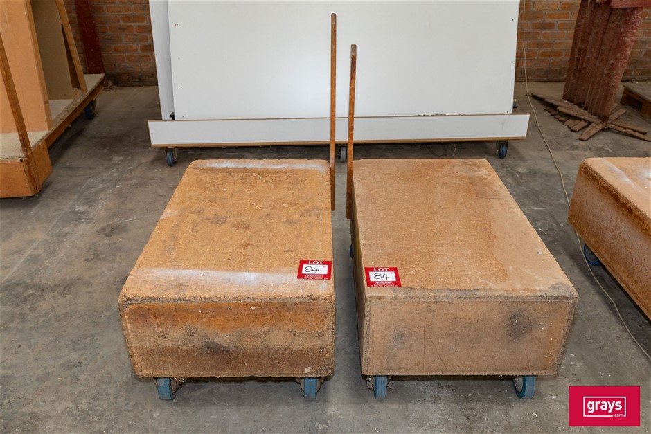 2x Cabinet Make work in Progress Trolley Auction (0084-5056359) | Grays ...