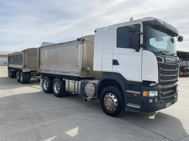 2017 Scania R560 6x4 Tipper Truck & 2017 Quad Dog Tipper Combo Auction ...