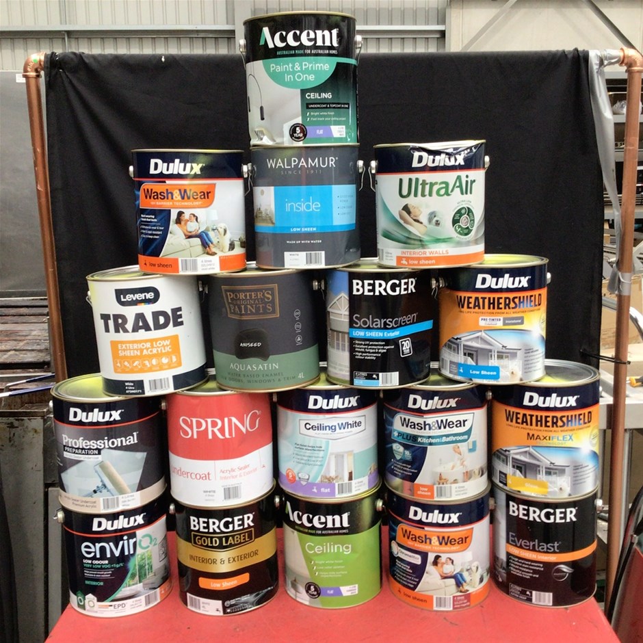 39 x Assorted 4 Litre Tins of Paint Auction (0029-3029084) | Grays ...