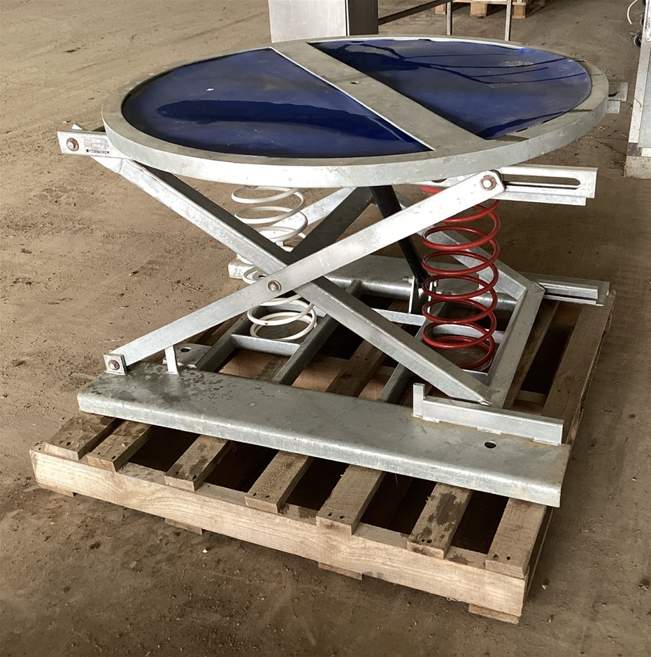 Rotating Pallet Lifter Auction (0018-3029229) | Grays Australia