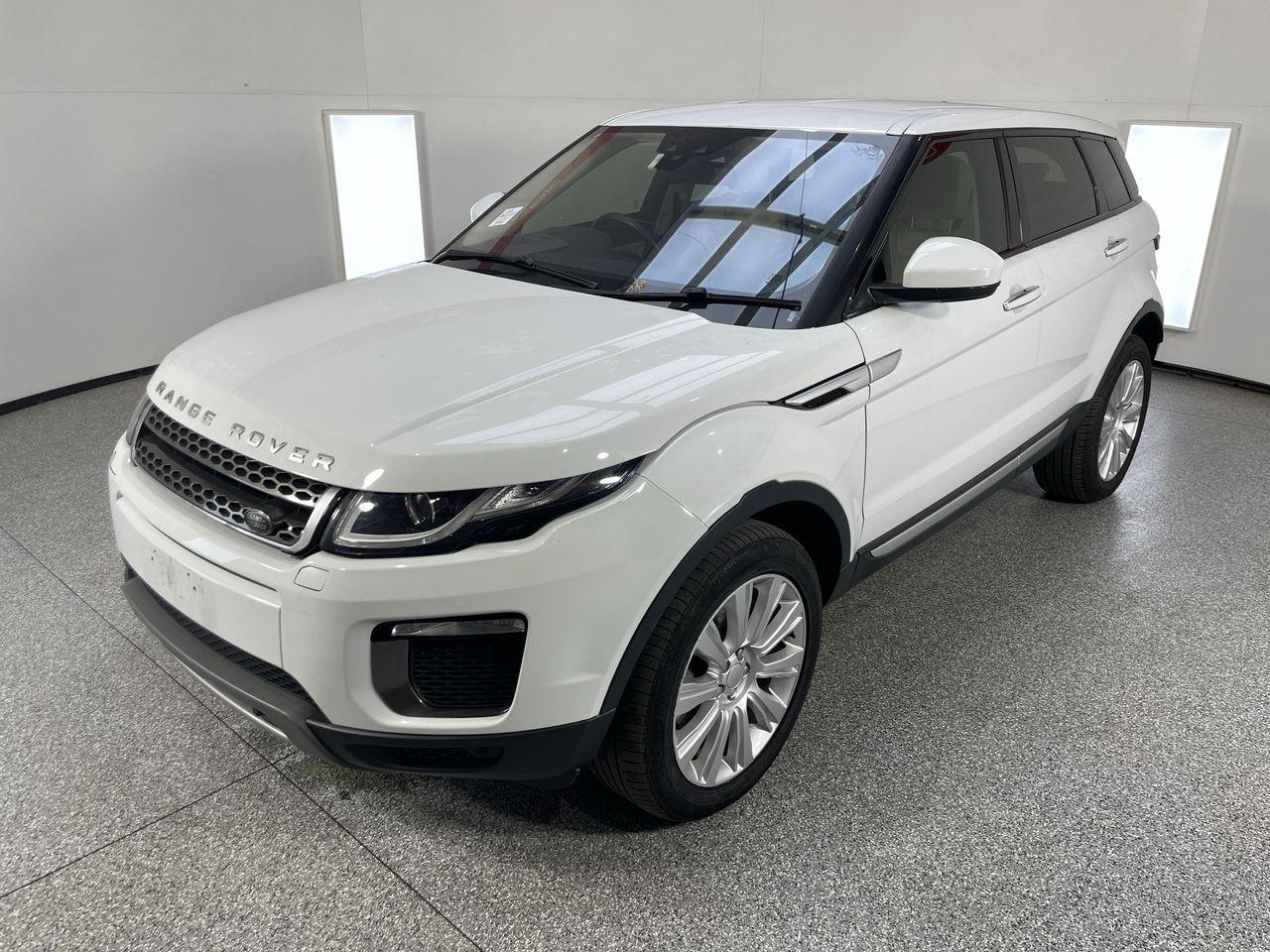 2016 Land Rover Range Rover Evoque Si4 HSE 9 auto Wagon Auction (0001 ...