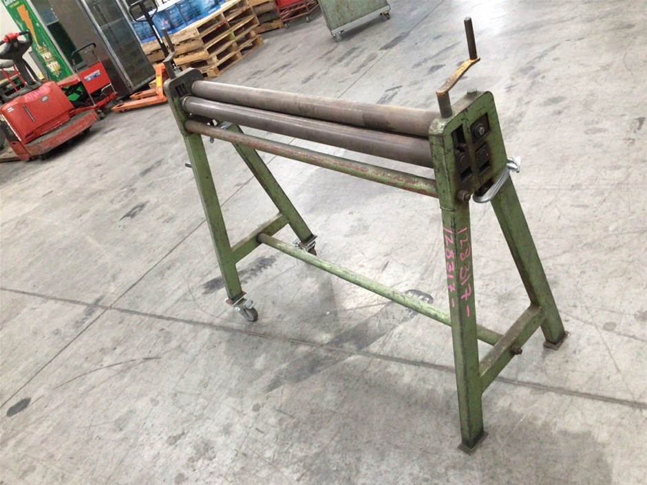Manual Rolling Machine Auction (0002-3029225) | Grays Australia