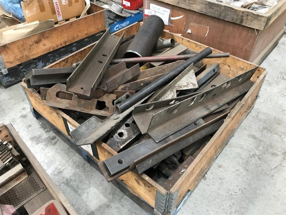 1x Pallet of Assorted Steel Off Cuts Auction (0127-3029273) | Grays ...