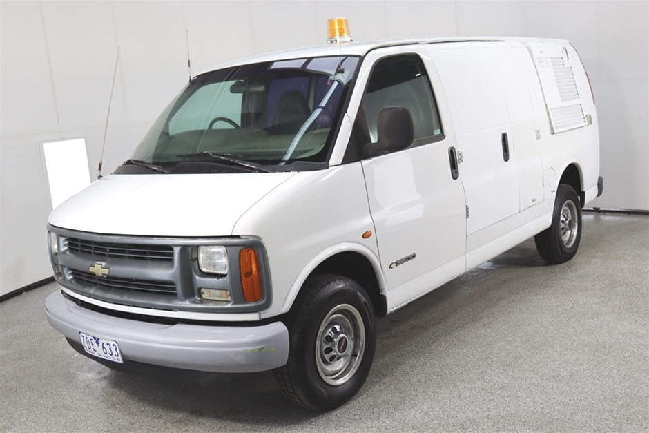 1996 Chevrolet Chevy 3500 (IMPORT) Cargo Van Auction (0001-20085175 ...