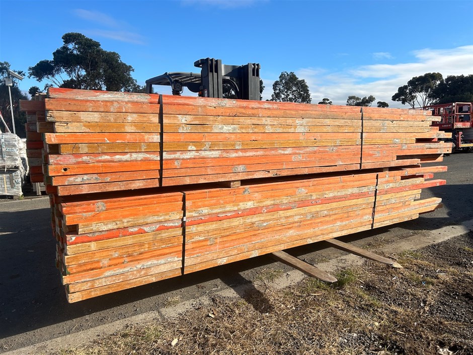 Large Qty of Assorted Timber Auction (0010-3029324) | Grays Australia