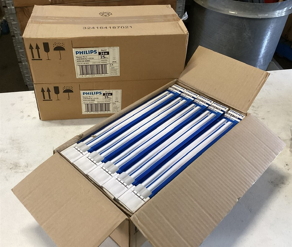 3 x boxes PHILLIPS Master 36W Light Globes Auction (0040-3029383 ...