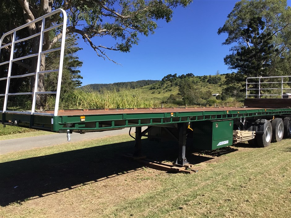 1978 Pacemaker 40ft Flat Top Tag Trailer Auction (0004-7051928) | Grays ...