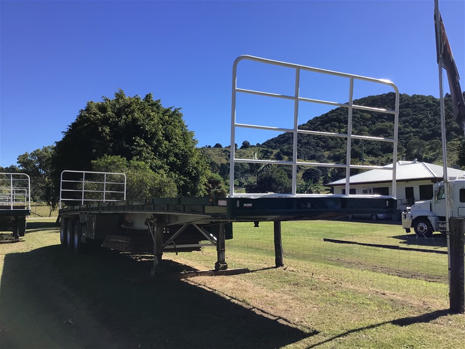 1987 Barker 45ft Flat Top Tag Trailer Auction (0001-7052616) | Grays ...