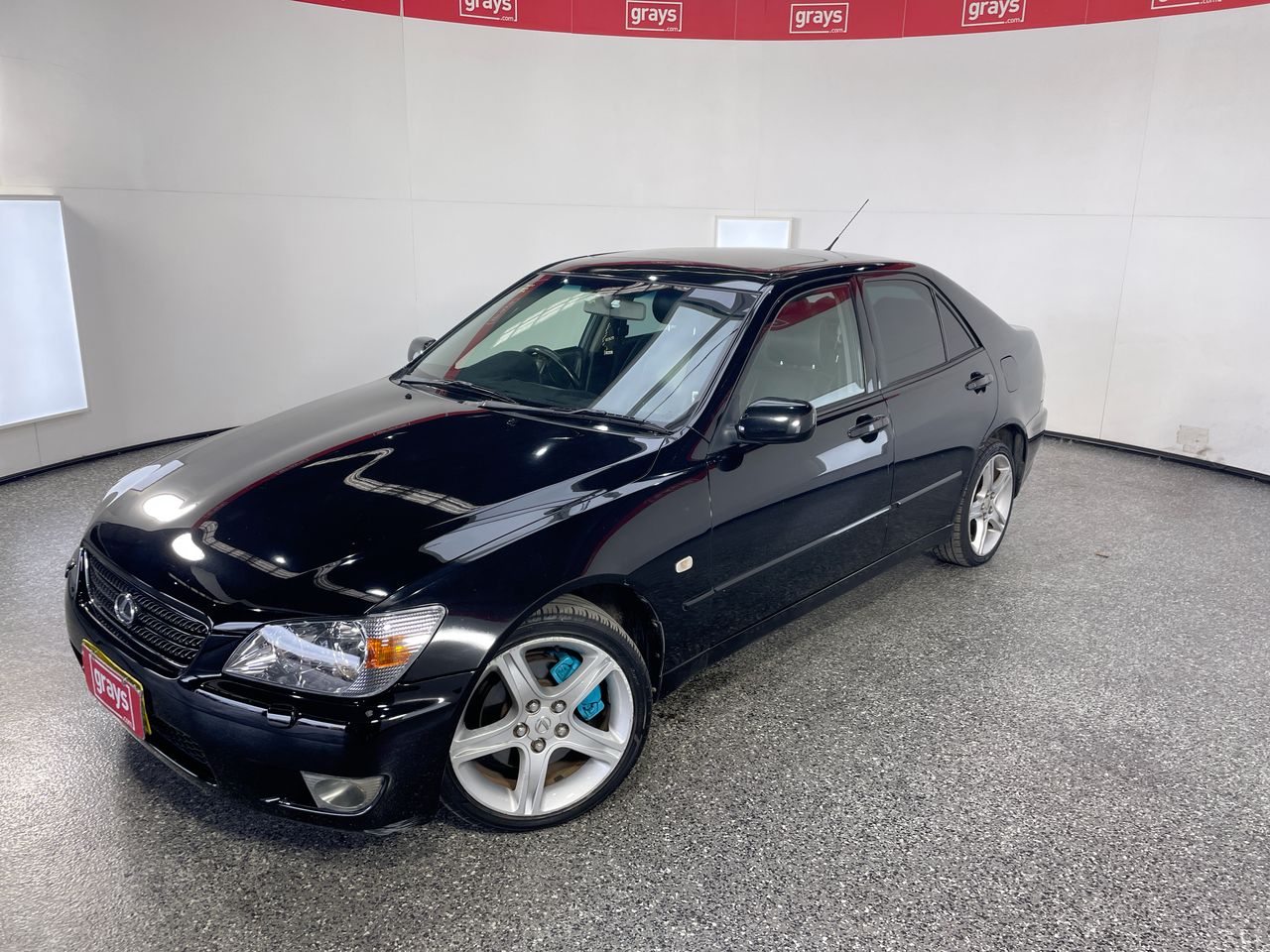 2004 Lexus IS200 Sports Luxury Automatic Sedan Auction (0001-10342628 ...